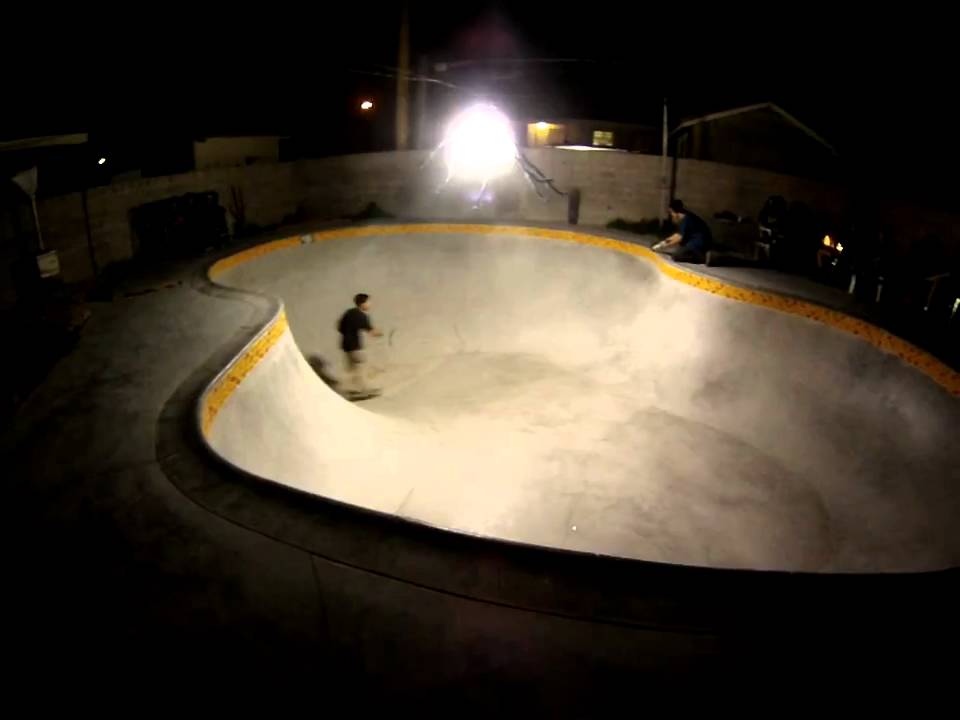 pool skating in vegas - YouTube