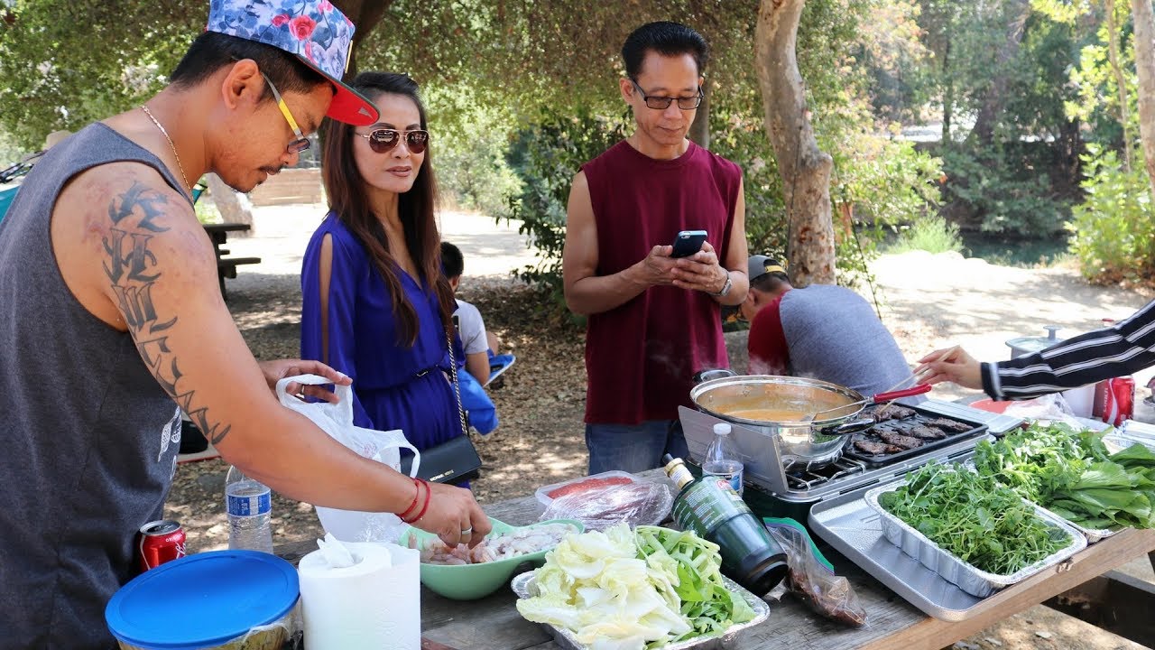 Yao Hon Hot Pot @ The Park 🥘 - YouTube