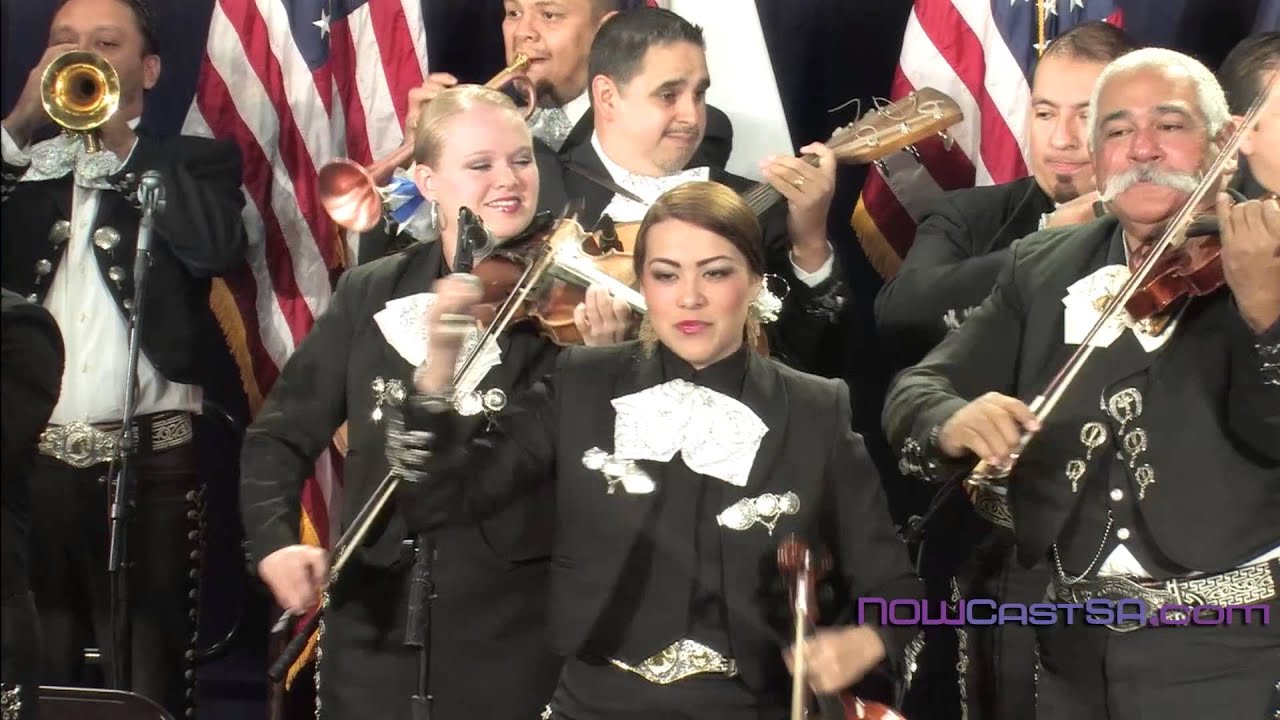 Mariachi Campanas de America - YouTube