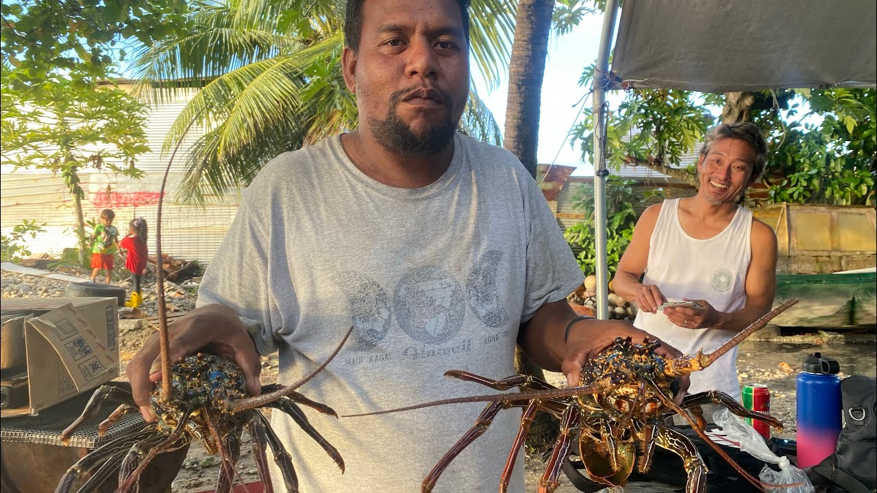 COOKING LOBSTER TUESDAY MAJURO MARSHALL ISLAND - YouTube