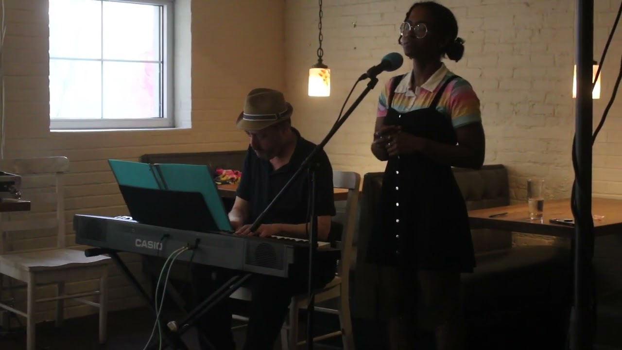 Carisa + David Stoler (Live at MadisonTap) - YouTube