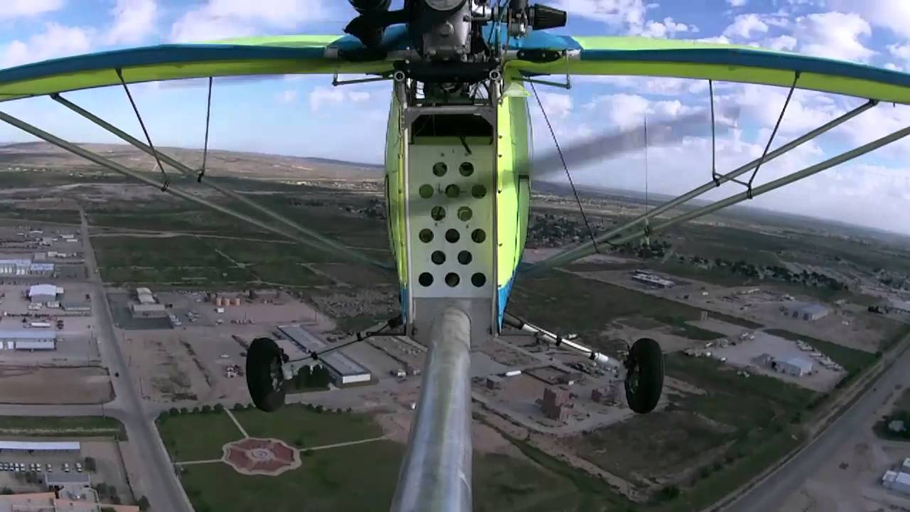 First time flying with Kent - YouTube