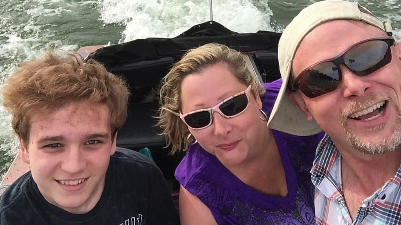 Fishing Fun! VEDA #11 - YouTube