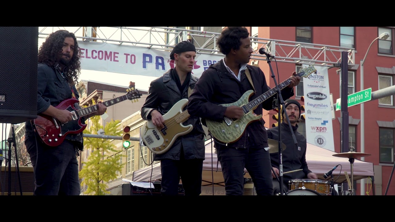 Pentley Holmes PA BaconFest Folsom Prison Blues (Johnny Cash) - YouTube