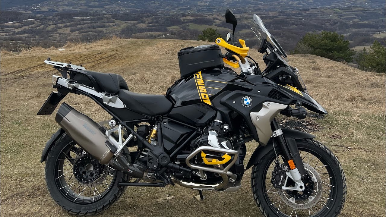 Мій перший виїзд на BMW r1250gs 40 years edition - YouTube
