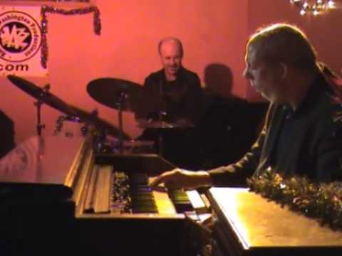 Bob DeVos Trio -- 12-14-2007 Clip #1 - YouTube