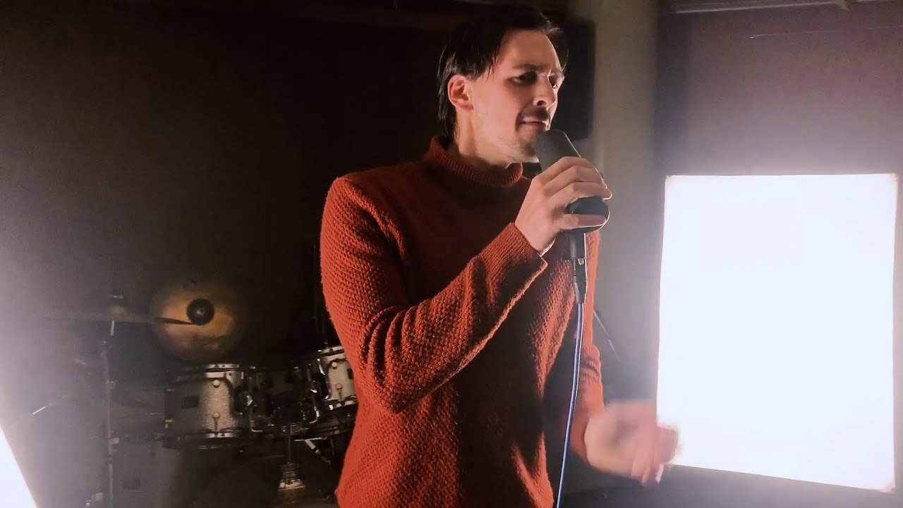 PHIL MOUFARREGE - SHE'S UNDER FIRE - Original Song - YouTube