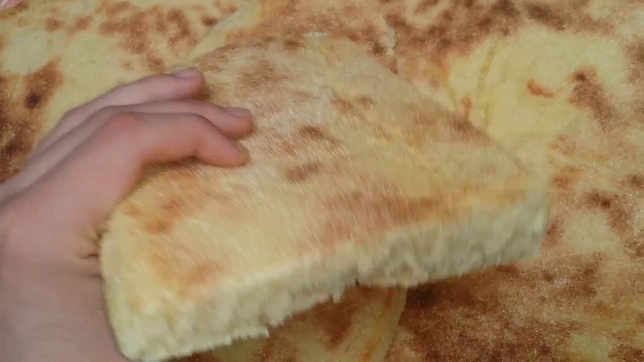 Matlou3 marocaine pain tajine /خبز المقلاة او المطلوع على يد الام ديالي ...
