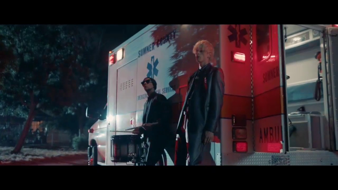 Machine Gun Kelly - Lonely (2021) Movie Downfalls High - YouTube