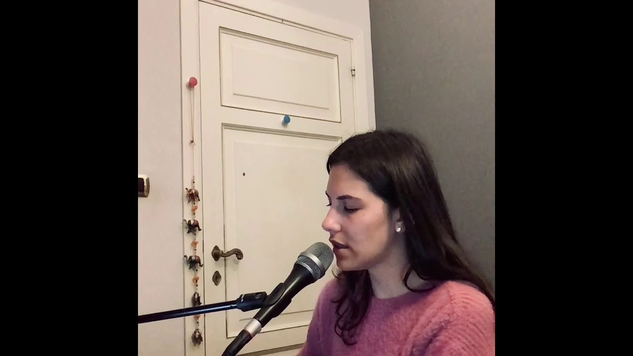 ‘Your lips move but I can’t hear what you’re sayin...’ - YouTube