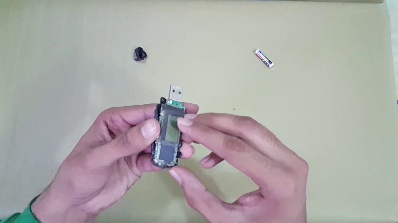 A closer look inside mp3 player - YouTube