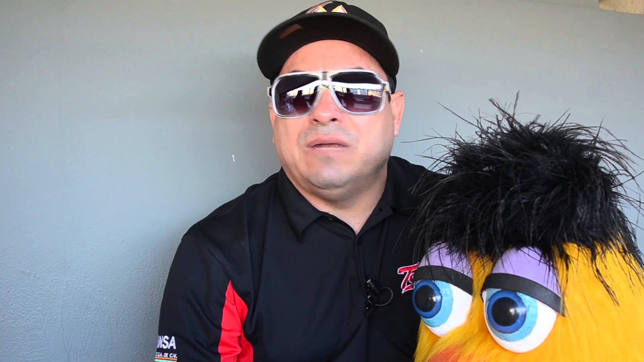 Entrevista al Pollo Layo - YouTube