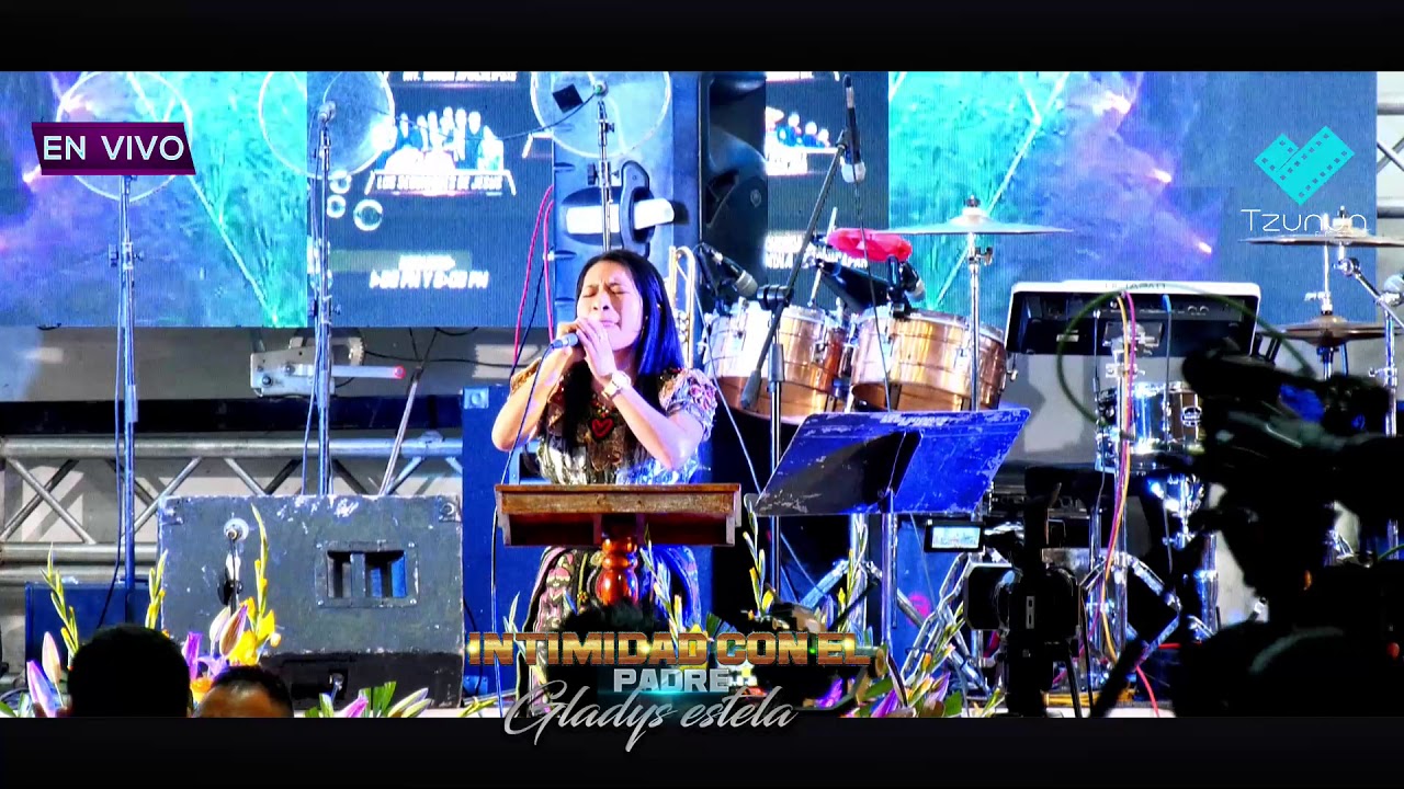 SOLISTA WENDY VASQUEZ INTIMIDAD CON EL PADRE 2019 - YouTube