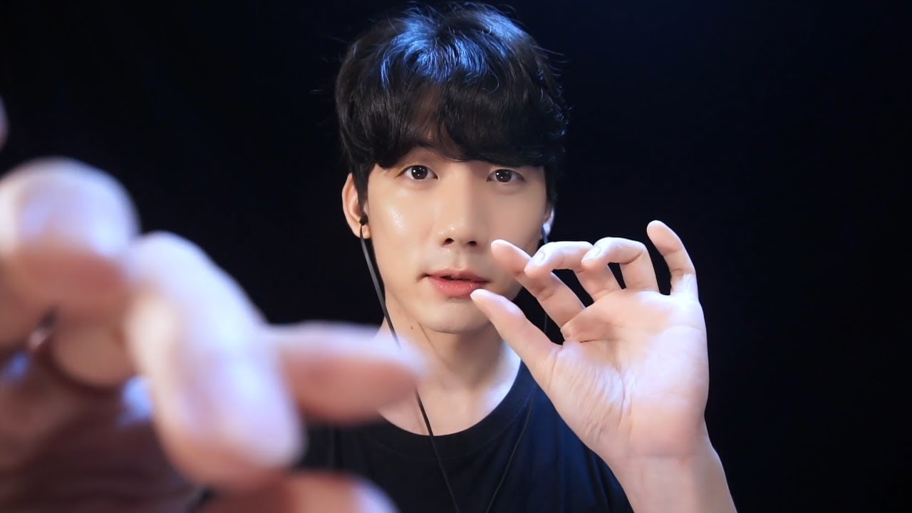 [KOR ASMR] 100% SLEEP FACE TOUCHING HAND MOVEMENT ASMR [kor асмр] - YouTube