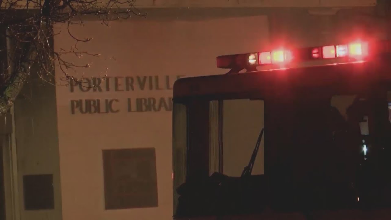 Teens' moms testify in Porterville Library fire trial - YouTube