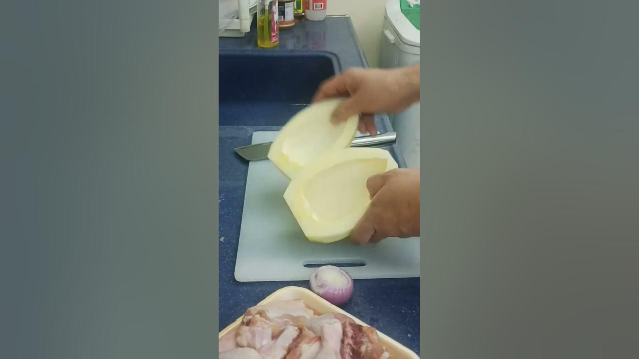 Napag utusan Ako Ni Manong na Magluto Ng Tinolang Manok | tony chef - YouTube