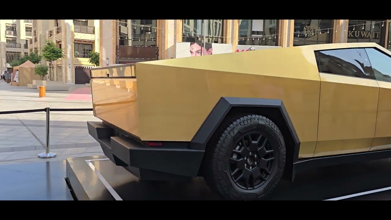 24k Gold cybertruck Tesla # Gold cybertruck # 24k cybertruck # gold ...