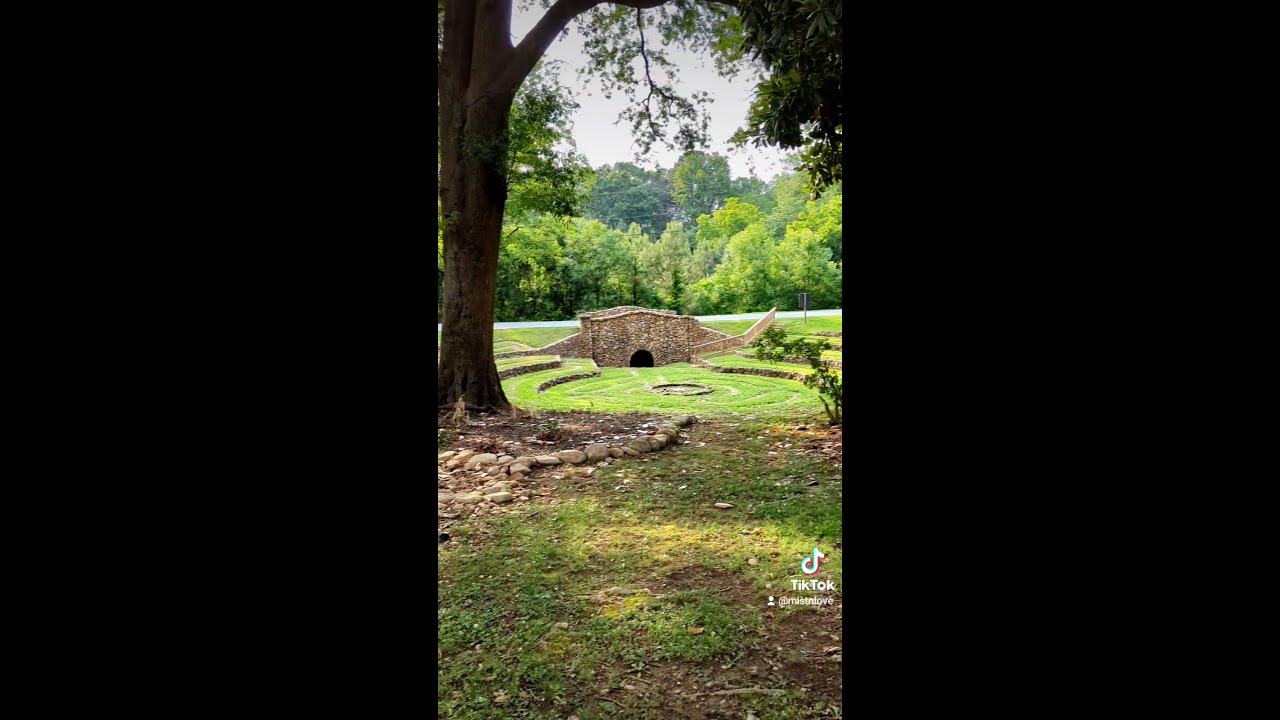 The Labyrinth of Rome, Georgia - YouTube