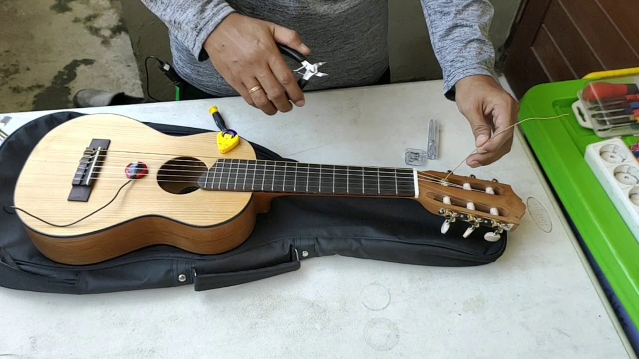 Guitars technician https://baliguitarstrings.godaddysites.com/(4) - YouTube