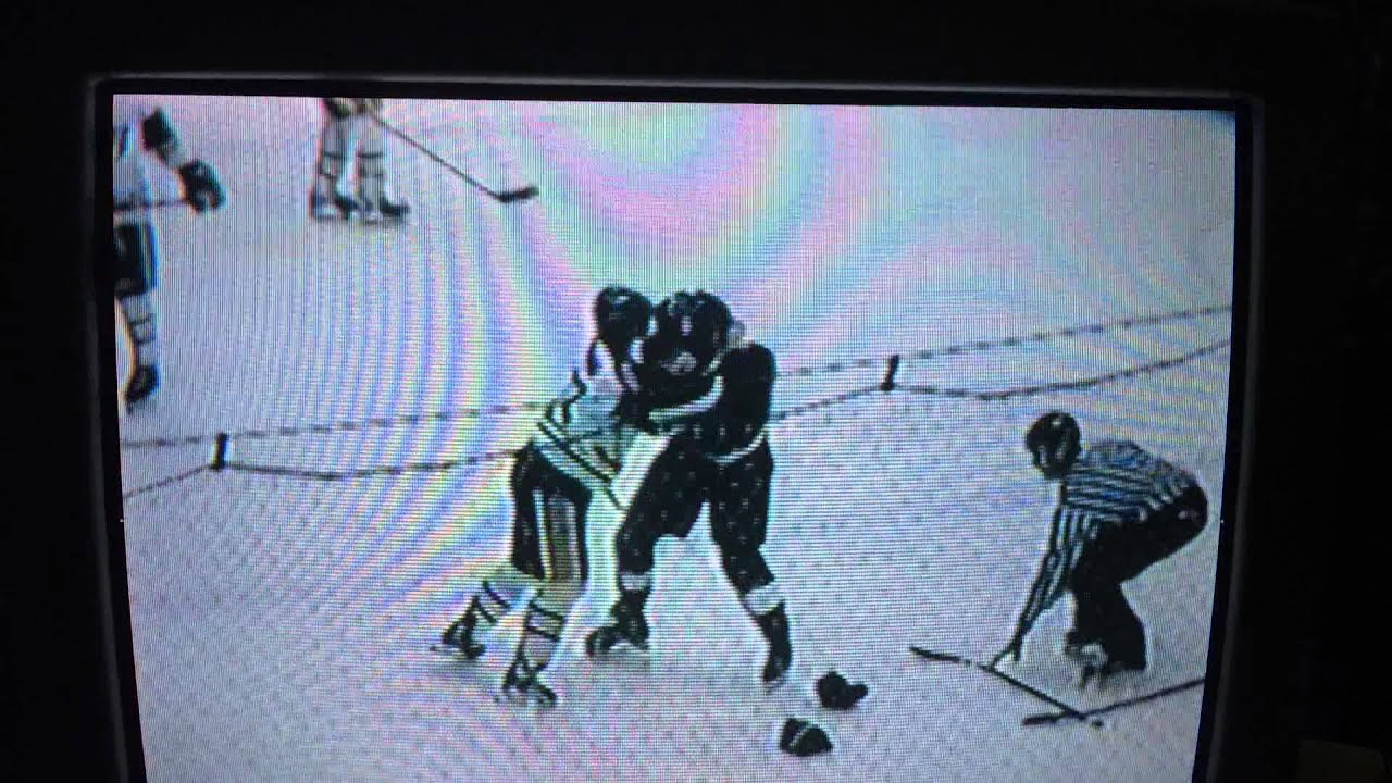 Dannick Lessard vs Derek Legault - YouTube