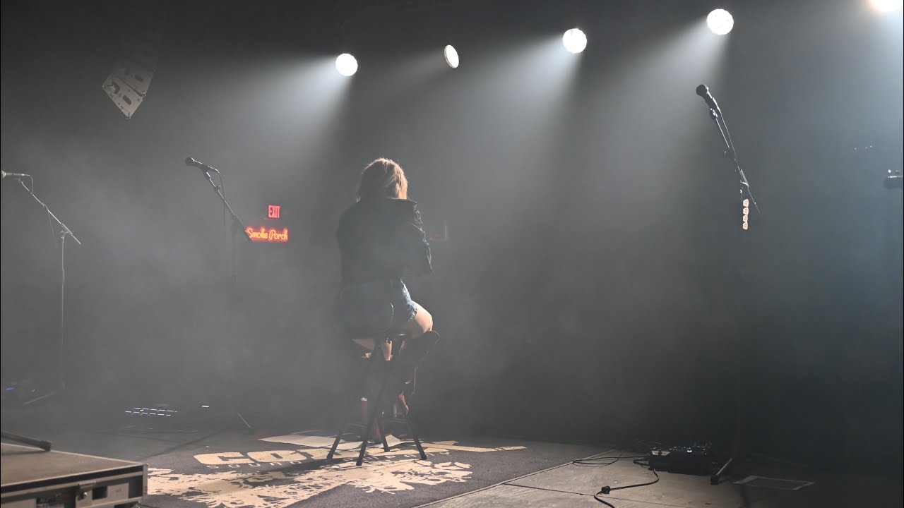 Willa May - I Wanna Dance With Somebody(Cover) - YouTube