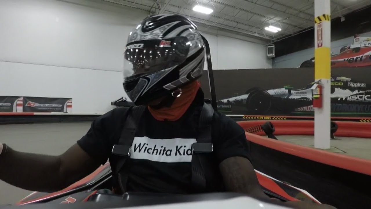 Get To Know Davontae Harris - YouTube