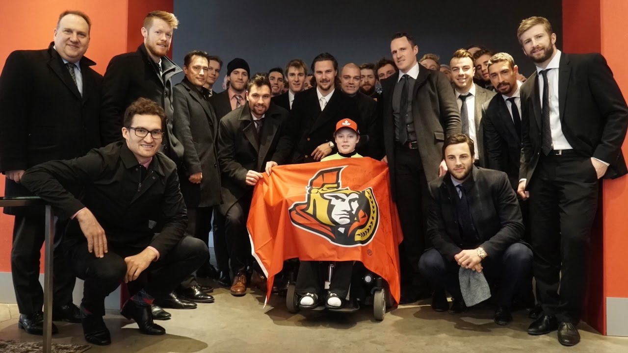 The Sens Surprise Jonathan - YouTube