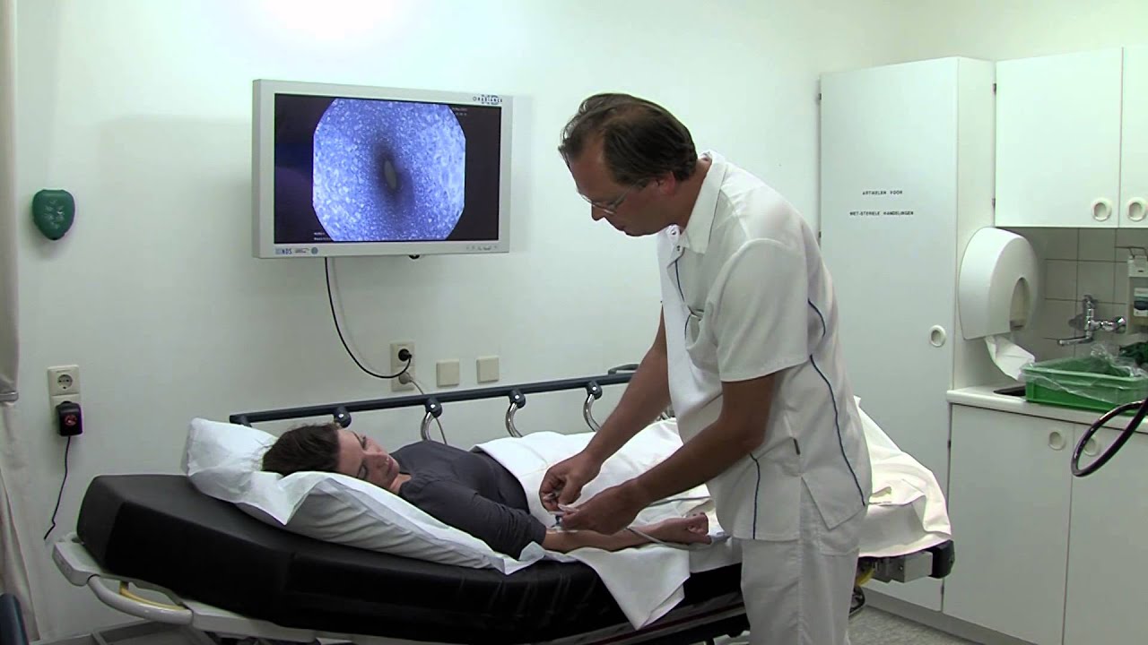 Dikkedarm onderzoek -colonscopie- - YouTube