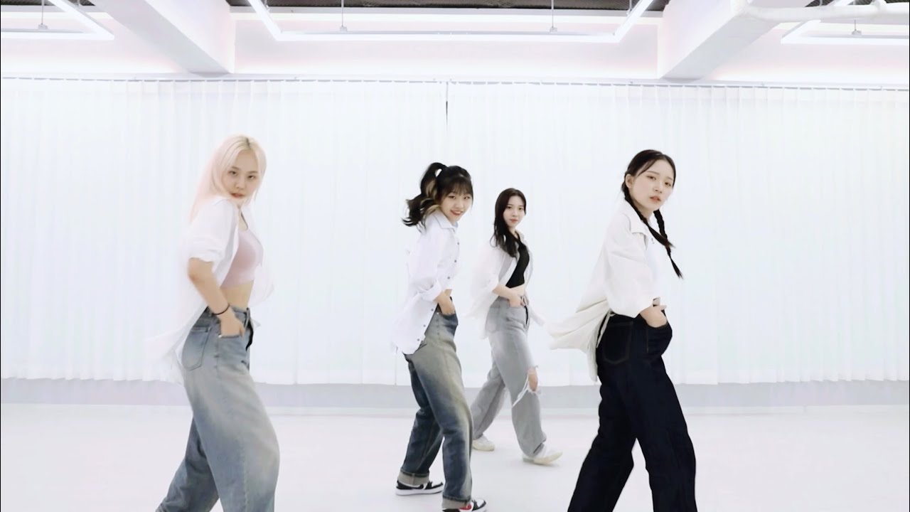 Dance Cover #1 BTS "DNA" - YouTube
