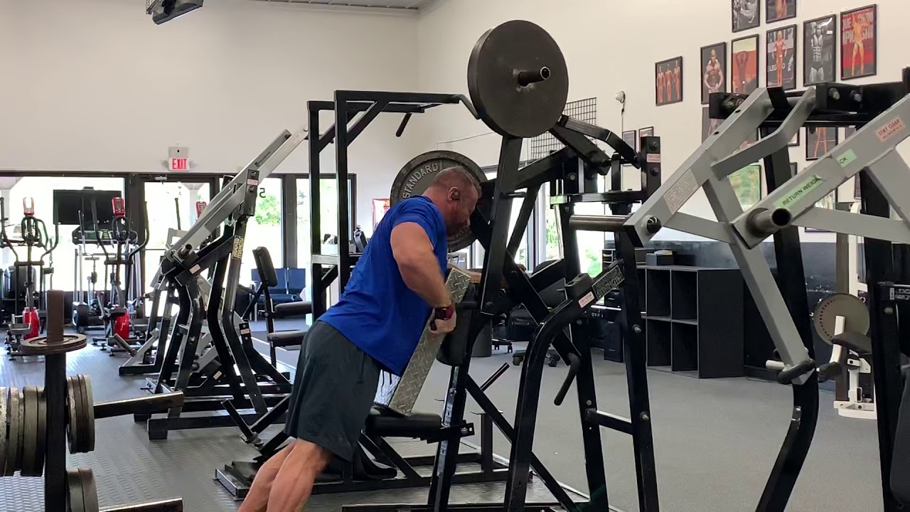 Variation on Hammer Low Row - YouTube