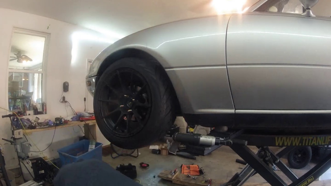 Silver Miata Track Build 銀 - YouTube