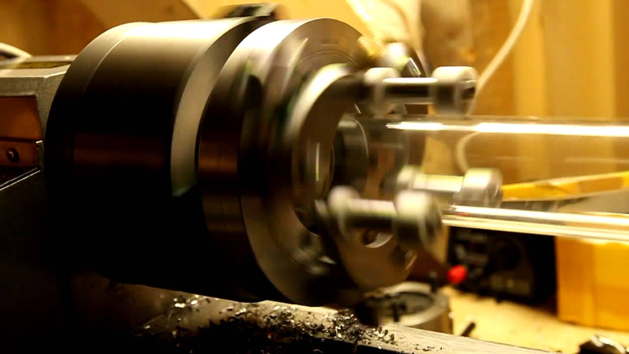Glass lathe chuck test II - YouTube