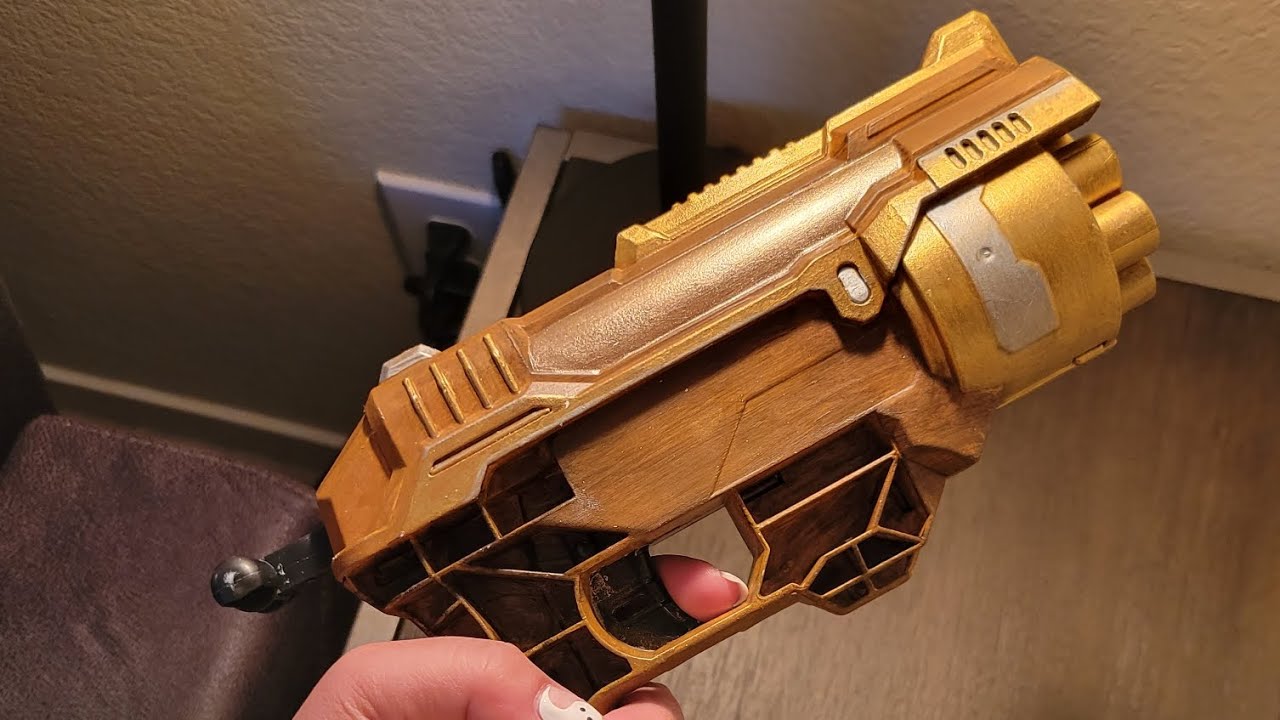 I repainted this nerf gun for a pirate costume - YouTube