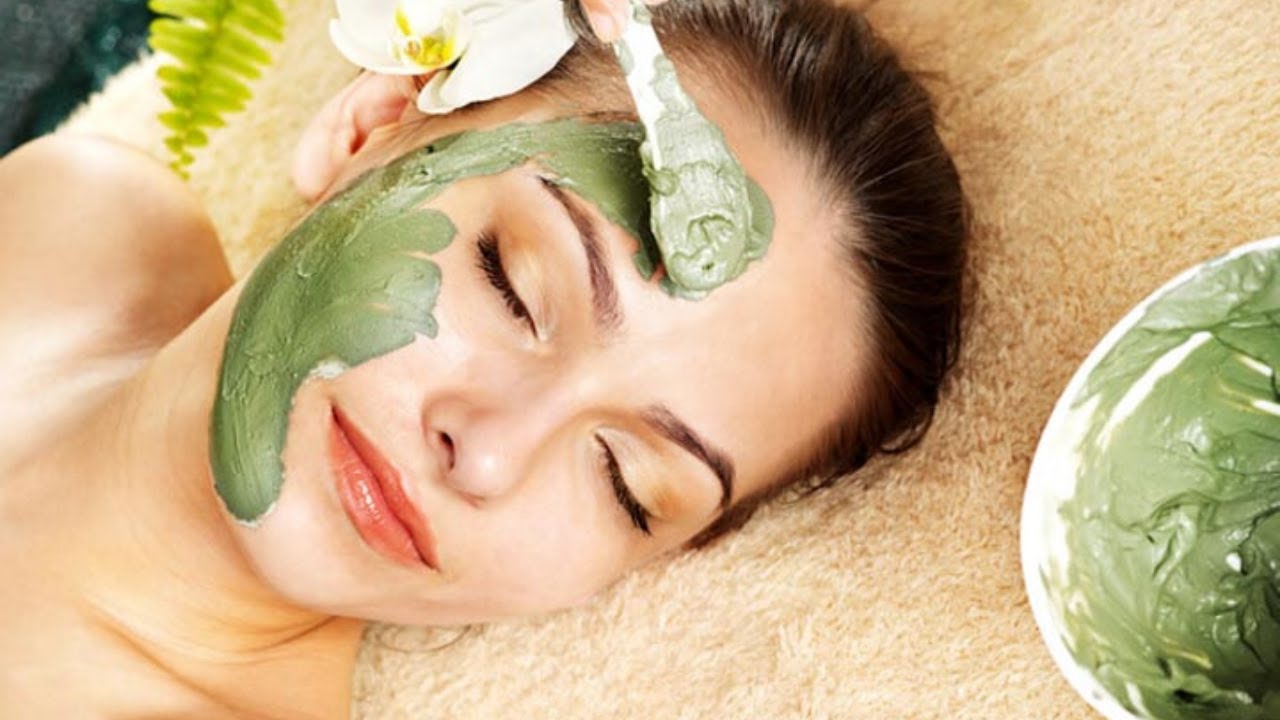 How Different Clay Colors Benefit Your Skin - YouTube