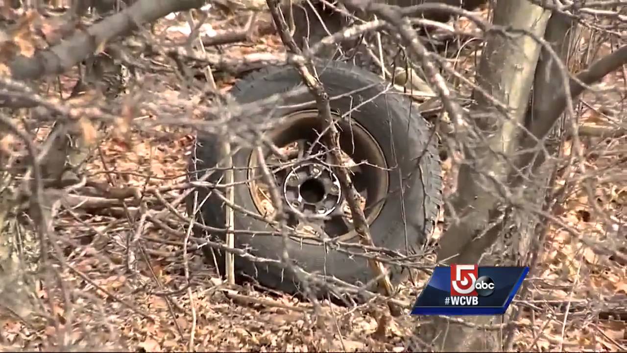 Airborne tire crashes into car, kills driver - YouTube