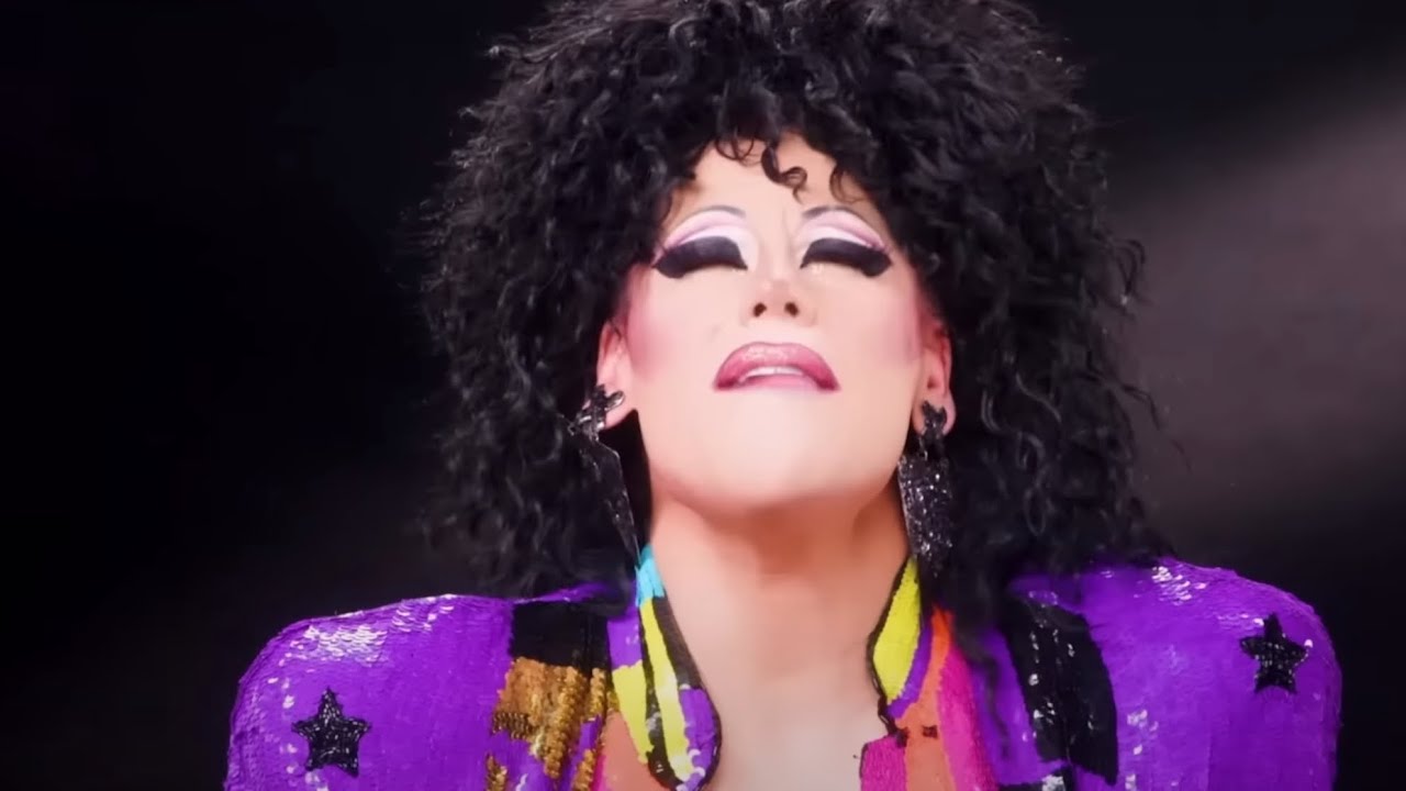 Thorgy Thor LOVE PINK! Bob the drag queen bad seed - YouTube