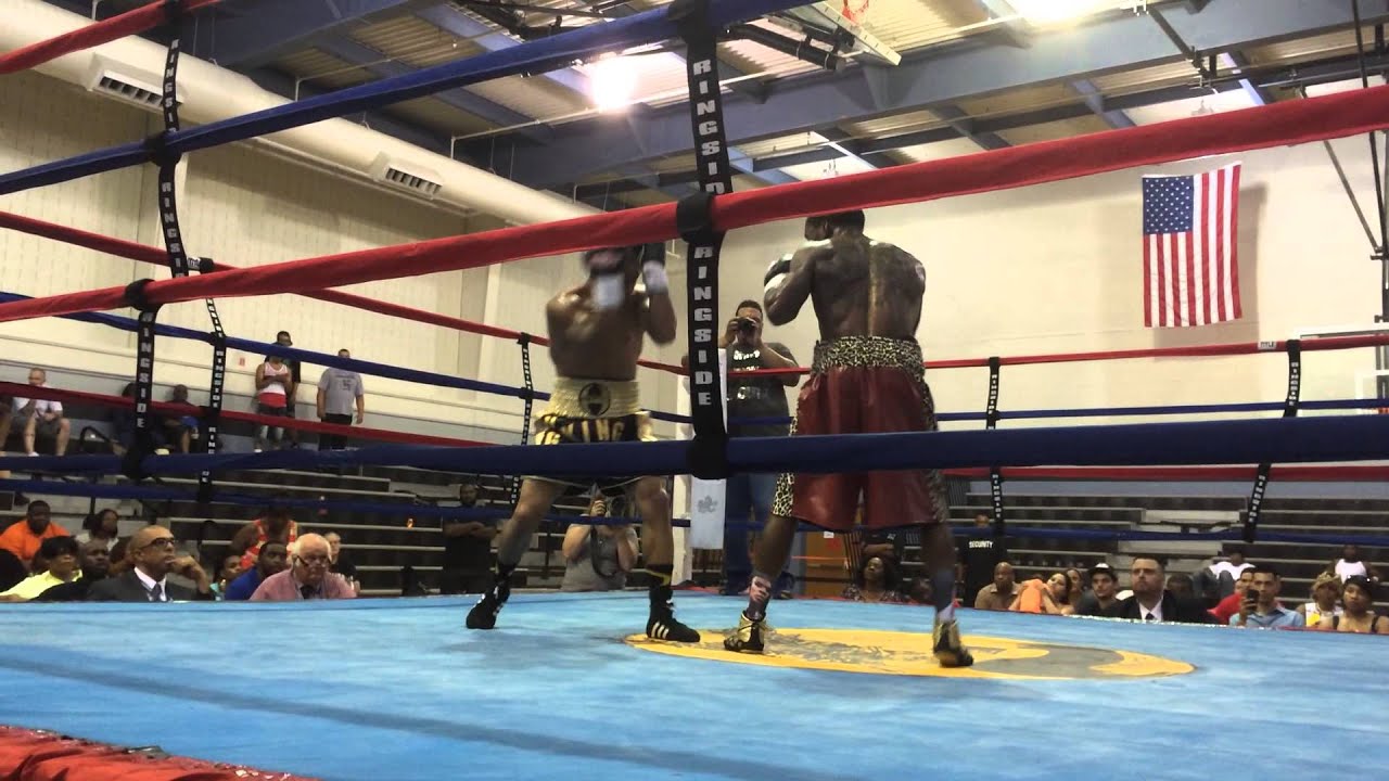 Here's the opening part of Round 3 of the Josh Bowles-Jhovany Collado ...