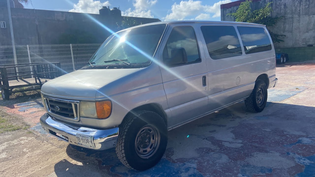 Ford Econoline E 150 2006 - YouTube