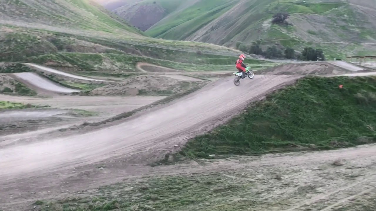 The Duncans - Carnegie MX Track - YouTube