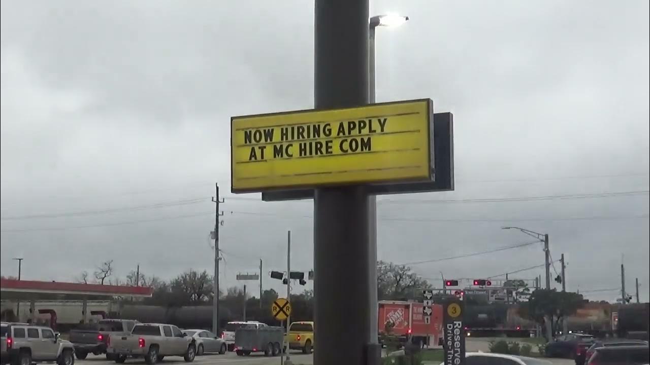 UP 8633 With Brand New C44ACM Power Leads Manifest Magnolia,Tx - YouTube