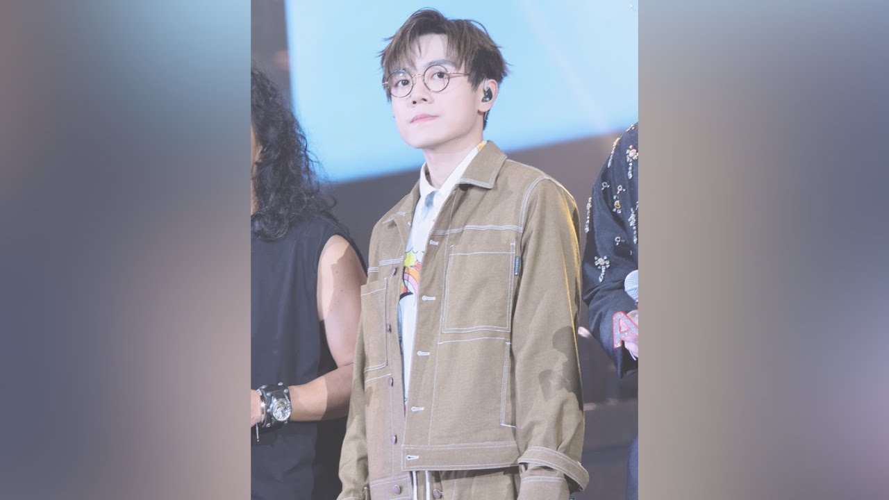 林家謙 Terence Lam - 《Just Carry On》 @ AIA MDRT WITH HIM 狂熱音樂祭 20230528 ...