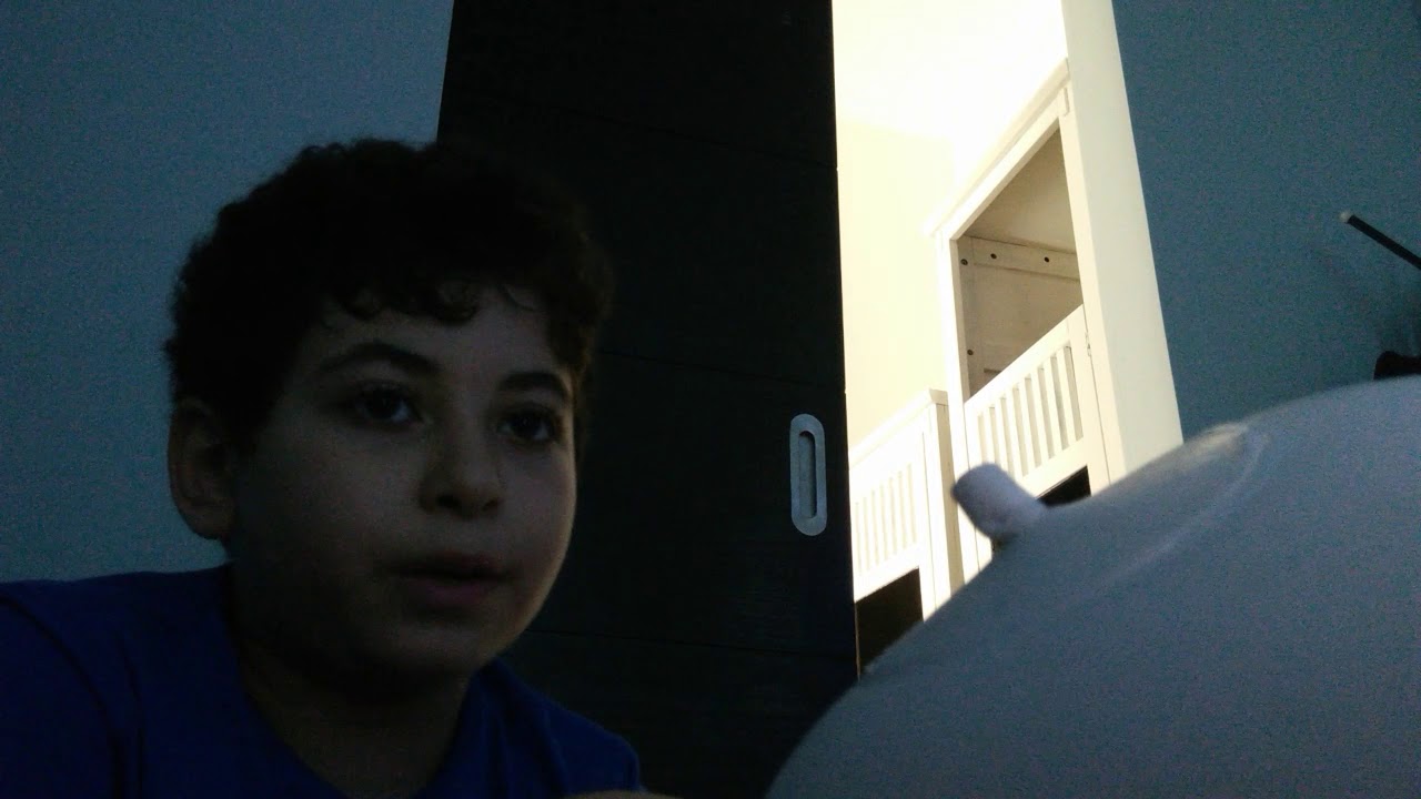 Omar and Tamim wubble bubble episode 1 - YouTube
