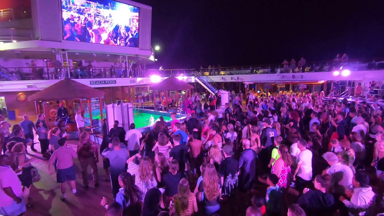 Carnival Sunshine - Deck Party with Mikey - YouTube