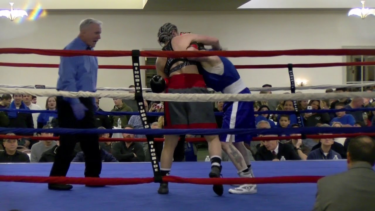 Kimberly Wabik vs Liz Humphries - YouTube