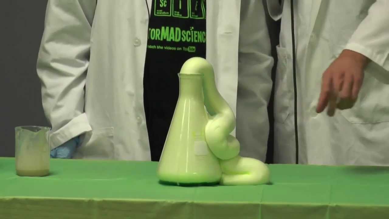 VIDEO: Dr. Mad Science visits Ryerson - YouTube
