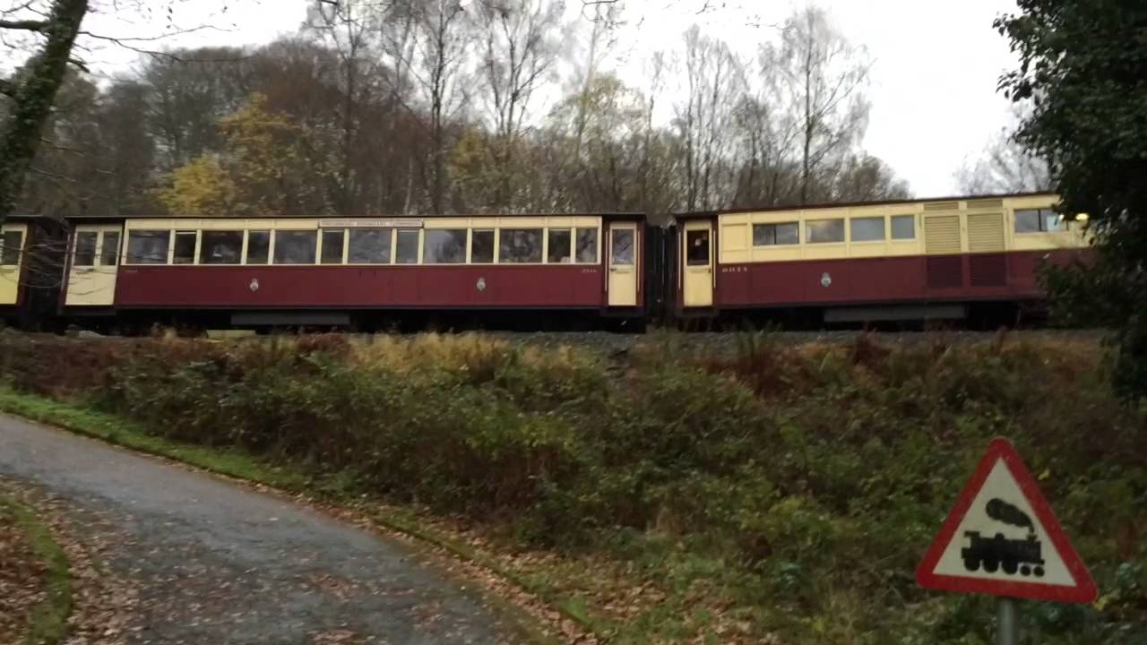 Hunslet ladies at Beddgelert Cemetery crossing - Ffestiniog and Welsh ...