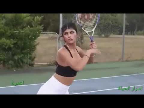 Maia Khalifa playing tennis 🎾😅
