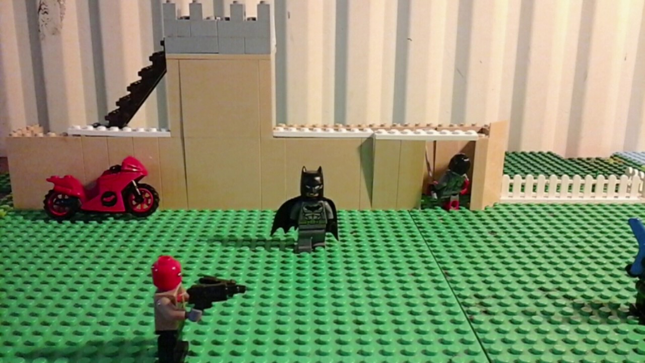 Batman vs Captain Boomerang - the epic fight - YouTube