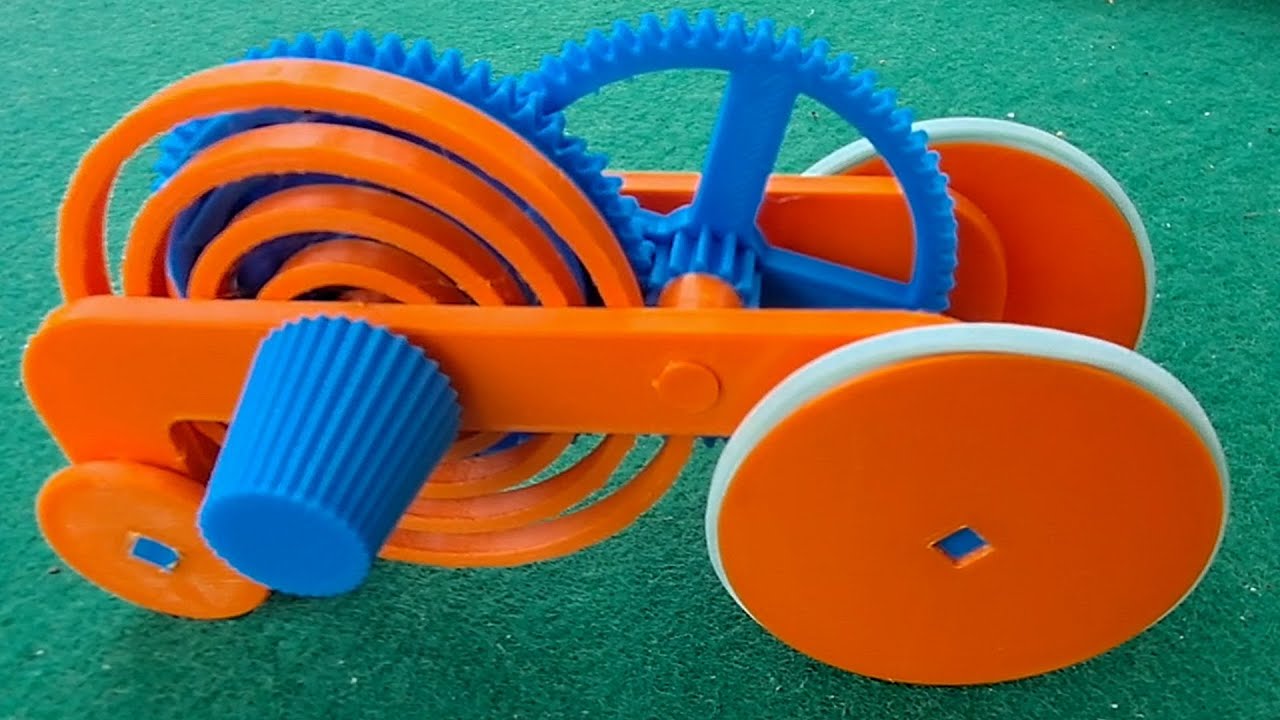 Trying one of Gzumwalt's wind up cars - YouTube