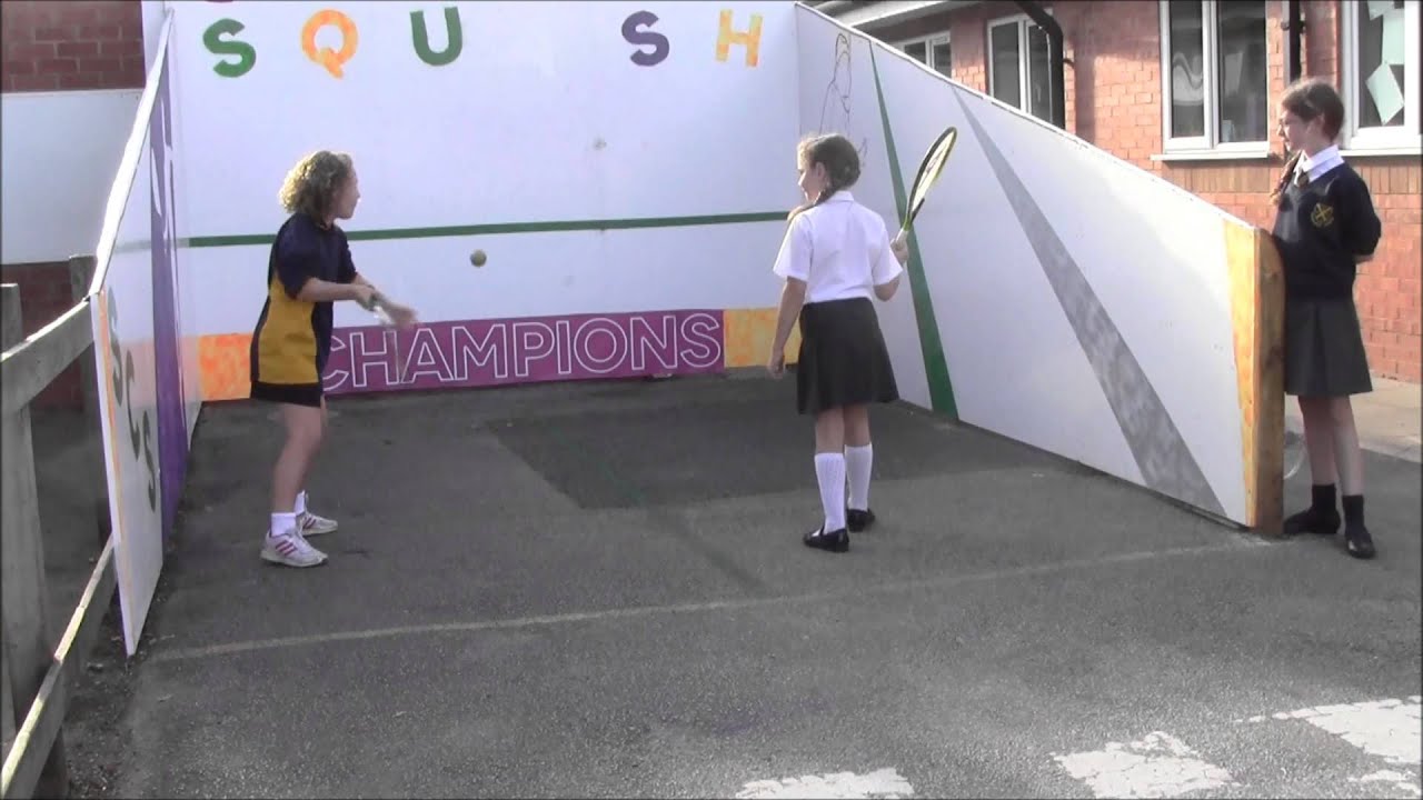 SHARMANS CROSS SCHOOL MINI SQUASH COURT - YouTube